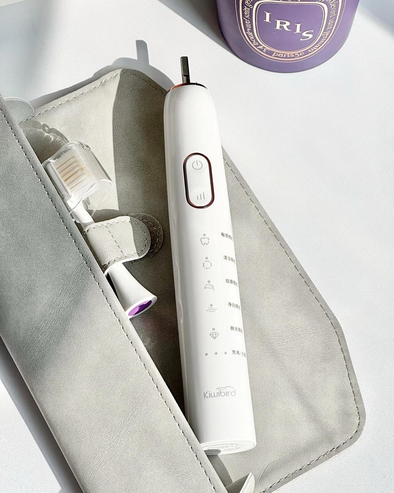 How to Travel with an Electric Toothbrush: The Ultimate Guide – KIWIBIRD